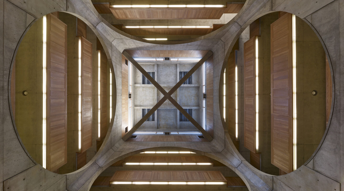 Inside the Light: Phillips Exeter Academy Library – Daylight and ...